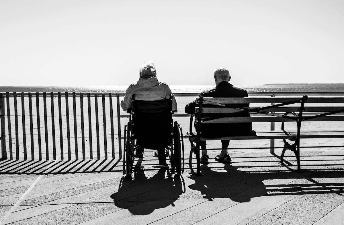 Dementia care: what increases caregiver burden?
